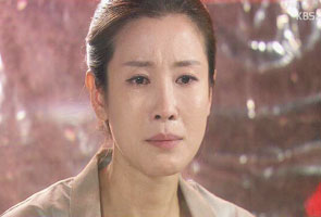 '엄마'의 사랑받고 싶은 '엄마' 이태란의 눈물! - 스타연예 - KBS연예