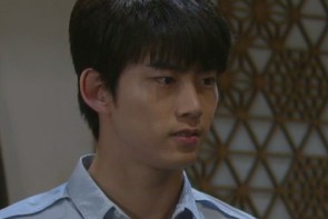 영춘을 향한 동희의 눈빛, 엄마 - 스타연예 - KBS연예