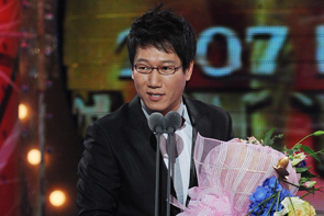 지석진, 유재석과 한솥밥 FNC와 계약 - 스타연예 - KBS연예