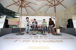 [BIFF] '씨네필' 정성일, 이번에 그가 한 일은? - 스타연예 - KBS연예