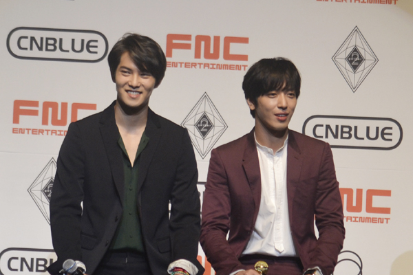 FNC 검찰조사 죄송합니다. 고치겠습니다“ - 스타연예 - KBS연예