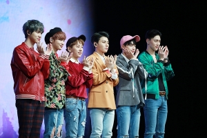 JBJ 컴백 “꽃이야” - 스타연예 - KBS연예