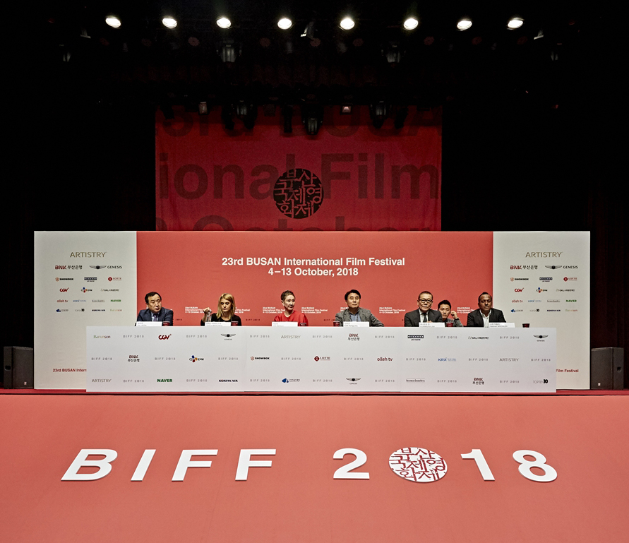 [BIFF] 뉴커런츠 심사위원 기자회견 “아시아영화 이끌 감독을 찾을 것!” - 스타연예 - KBS연예