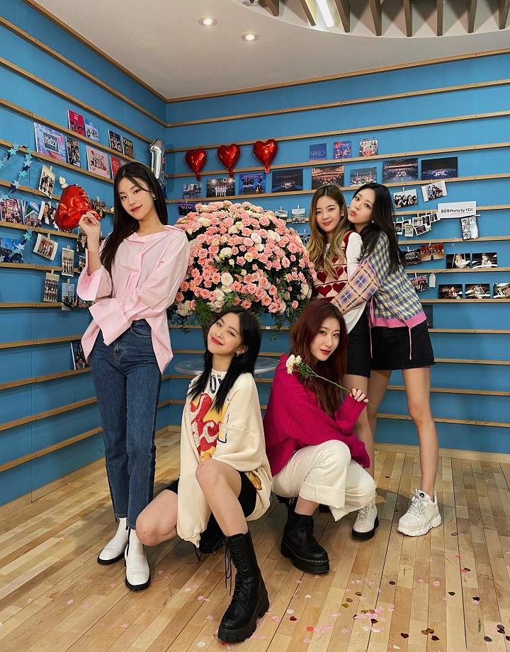 데뷔 1000일 ITZY, 기념 라이브 성료 - 스타연예 - KBS연예