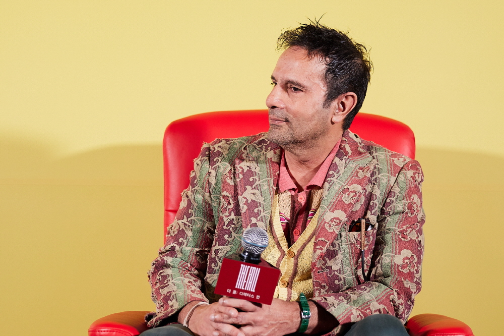 '더 폴' 타셈 감독 내한 기자간담회.. 한국은 완전히 다른 유니버스! - 스타연예 - KBS연예