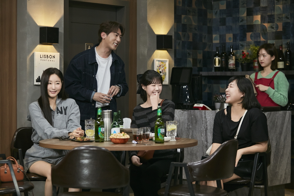 콜라 쇼크 김사랑, 'SNL코리아' 대활약 - 스타연예 - KBS연예