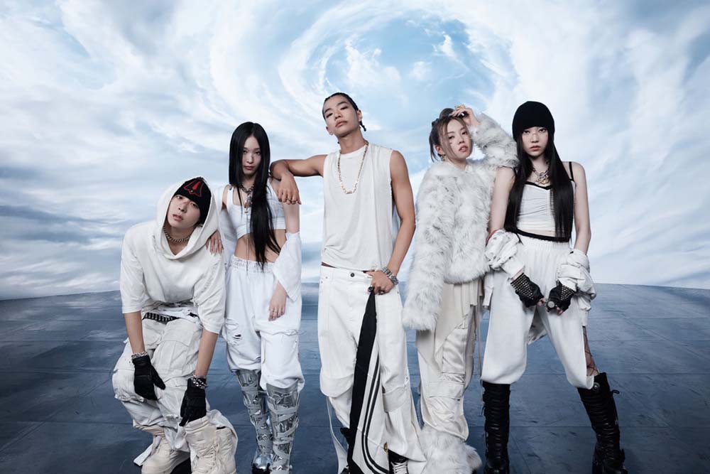 신인 혼성그룹 '올데이 프로젝트', 신곡 'FAMOUS'(페이머스) MV 선공개 - 스타연예 - KBS연예