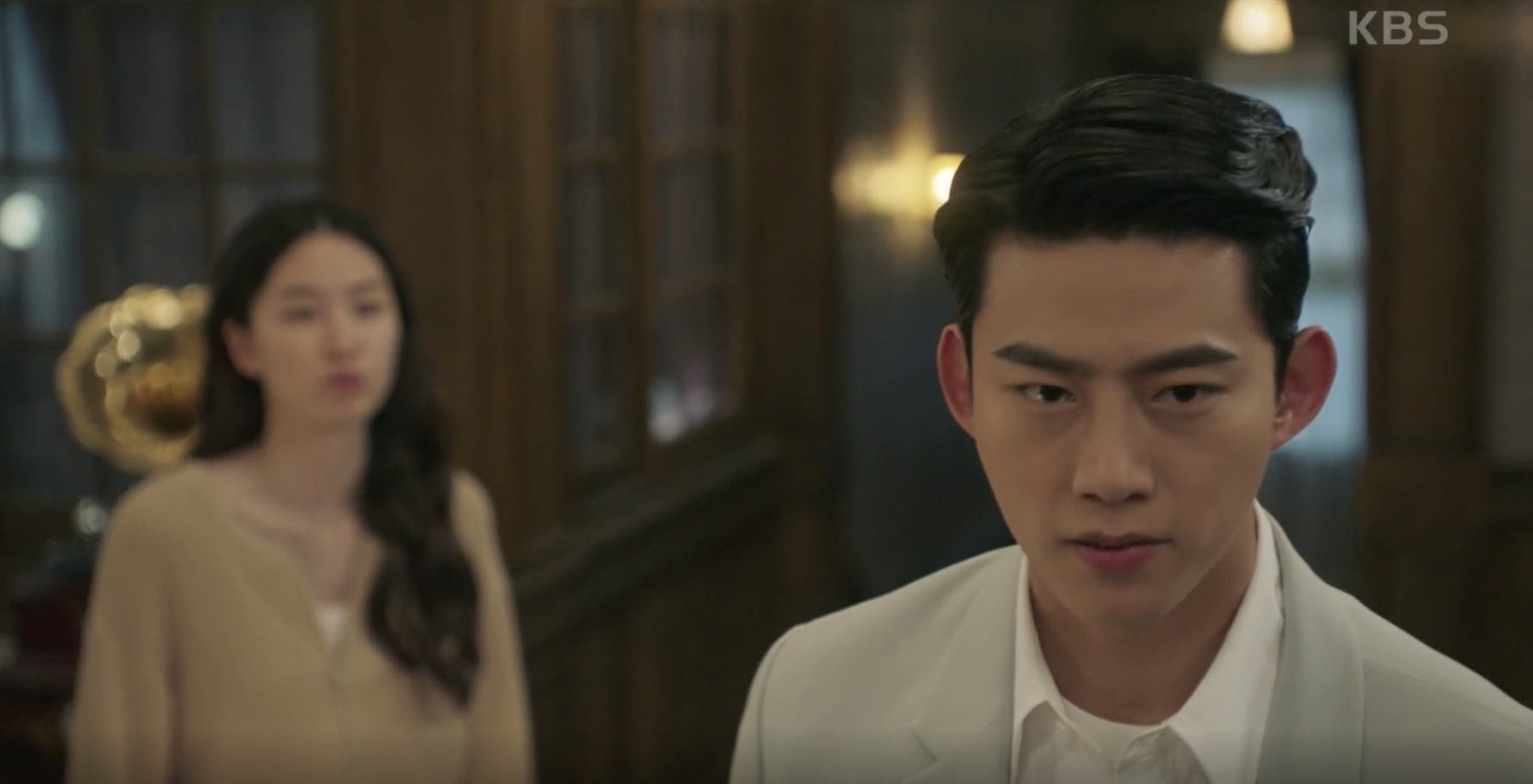 [가슴이 뛴다] “선배에게 마음 없어요” 연애에 관심 없는 원지안, 사랑에 빠진 피가 필요한 옥택연 낙담... - 스타연예 - KBS연예