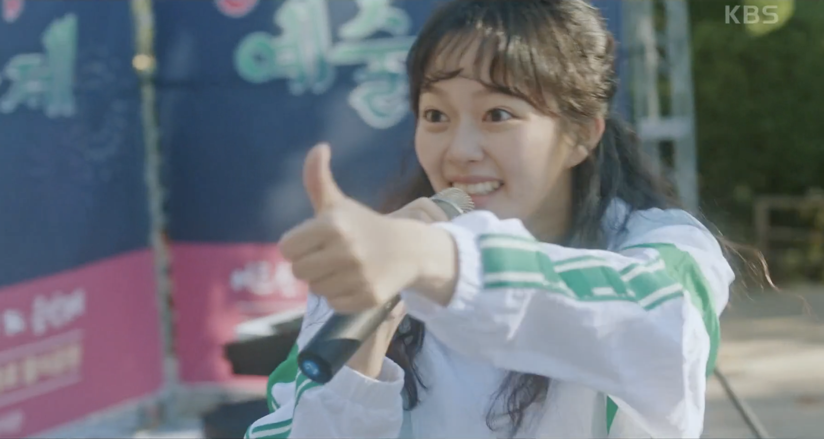 [수상한 그녀] ‘노란 셔츠의 사나이’ 선곡! 불꽃 카리스마로 지역 무대 찢은 정지소+채원빈 - 스타연예 - KBS연예