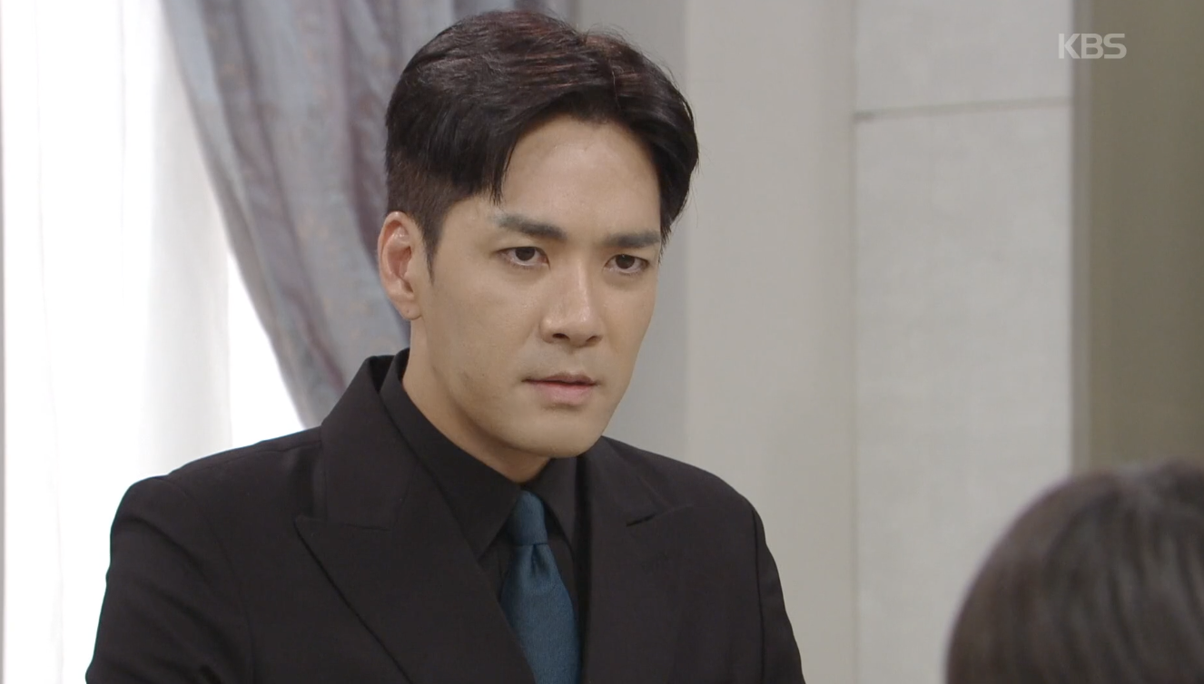 [여왕의 집] 박윤재, 권율 친아들 아닌 것 알았다…! 한 집 살이 중인 친부 이창욱과 팽팽한 긴장감 - 스타연예 - KBS연예