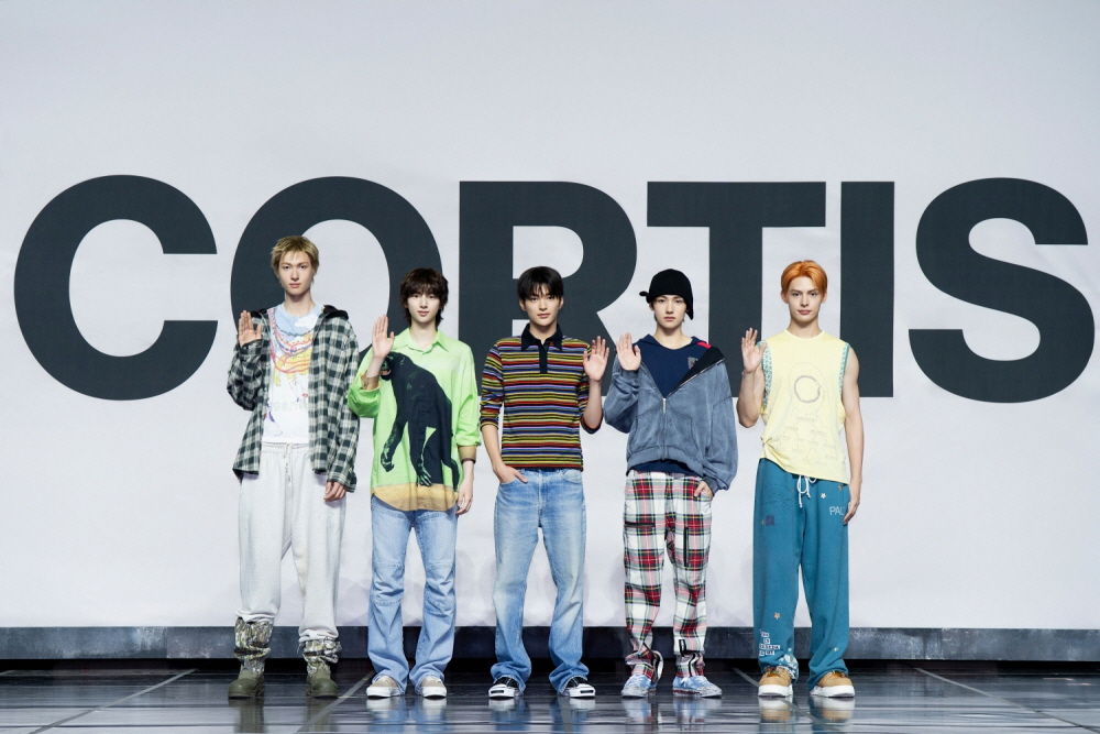 코르티스, 첫 일본 쇼케이스... “방탄소년단 선배님과 같은 장소에서 개최해 뜻깊어” - 스타연예 - KBS연예